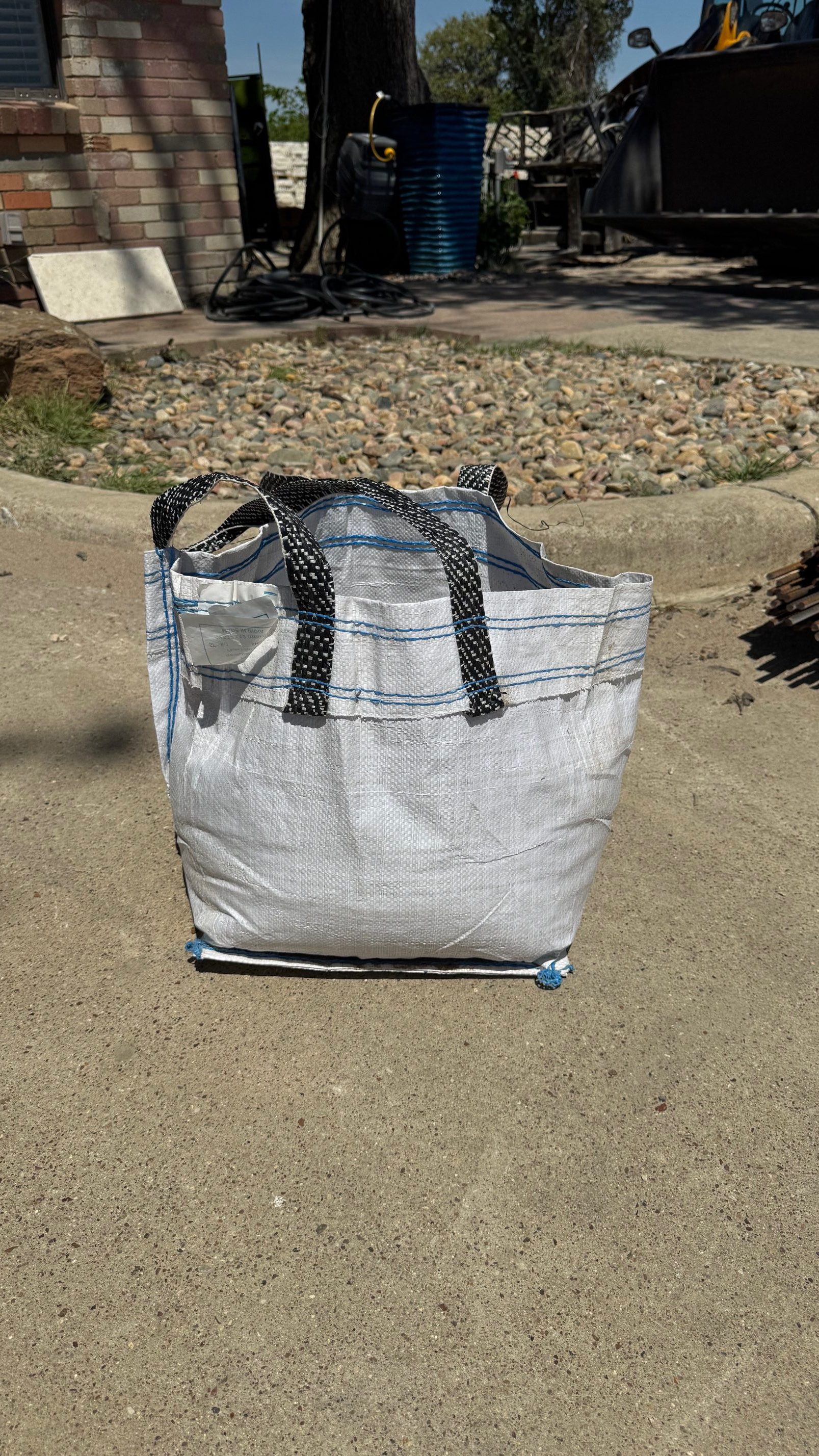 Small Super Sack – Texas Hardscape Materials